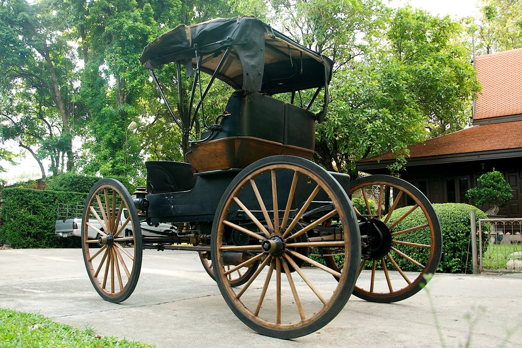 "Black" High Wheeler 1 ใน 13 คันทั่วโลก