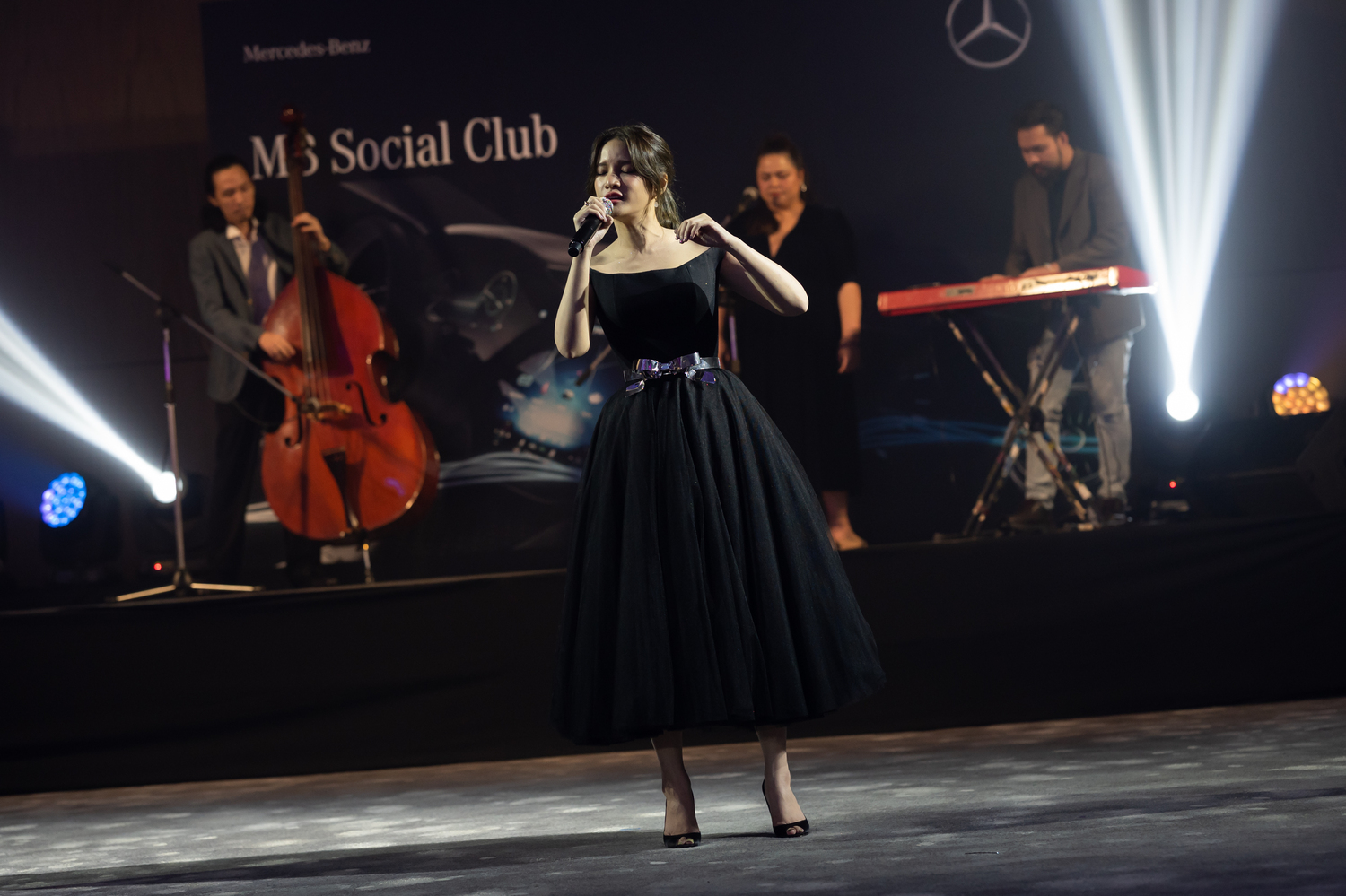 Mercedes-Benz จัดกิจกรรม MB Social Club