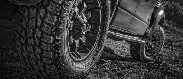 ถ้าคิดจะเป็นสายลุย ยางดอก AT/MT/RT ต่างกันอย่างไร